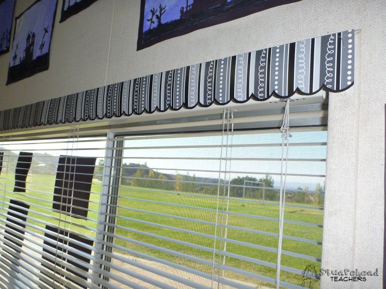 Easy Classroom Window Decor | Squarehead Teachers
